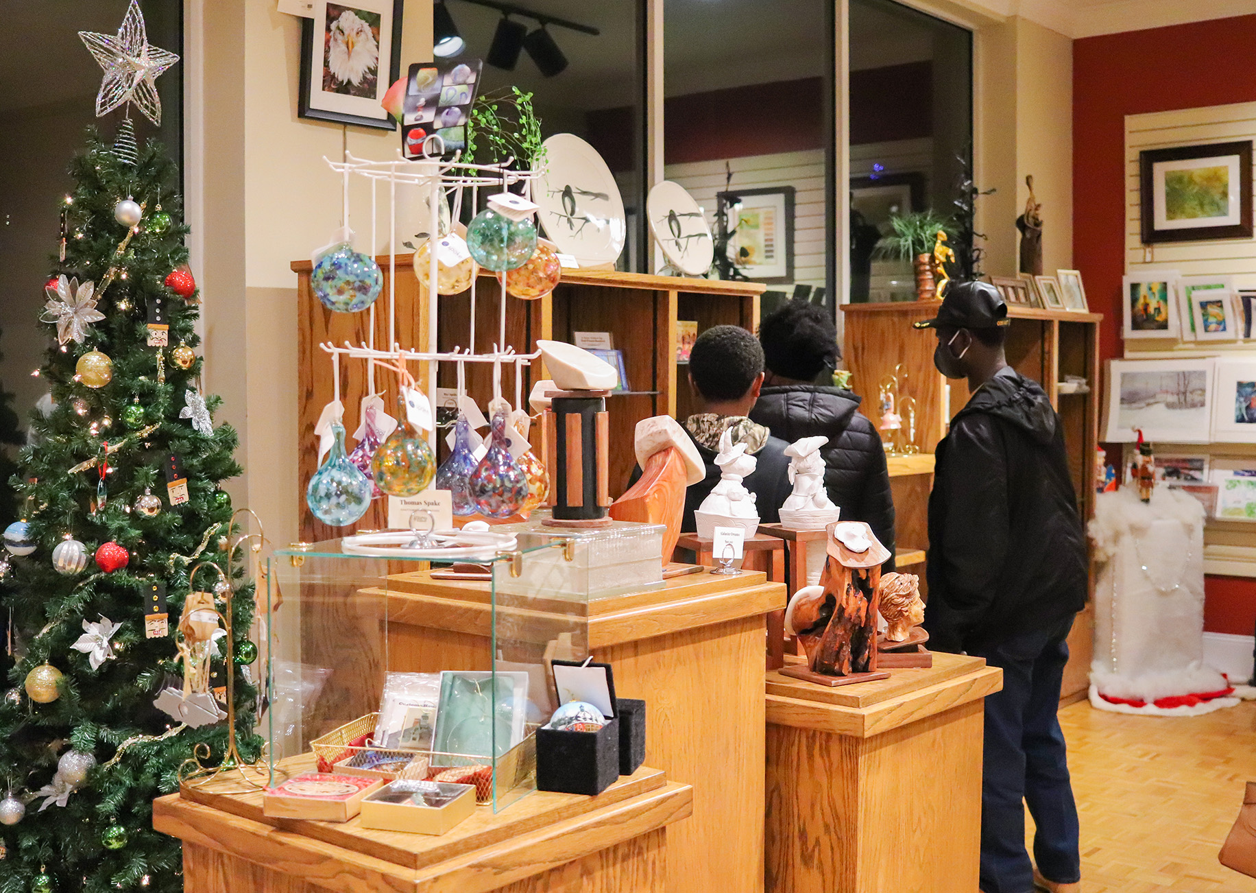 Noel Night Celebrates the Season with Gingerbread - Customs House ...